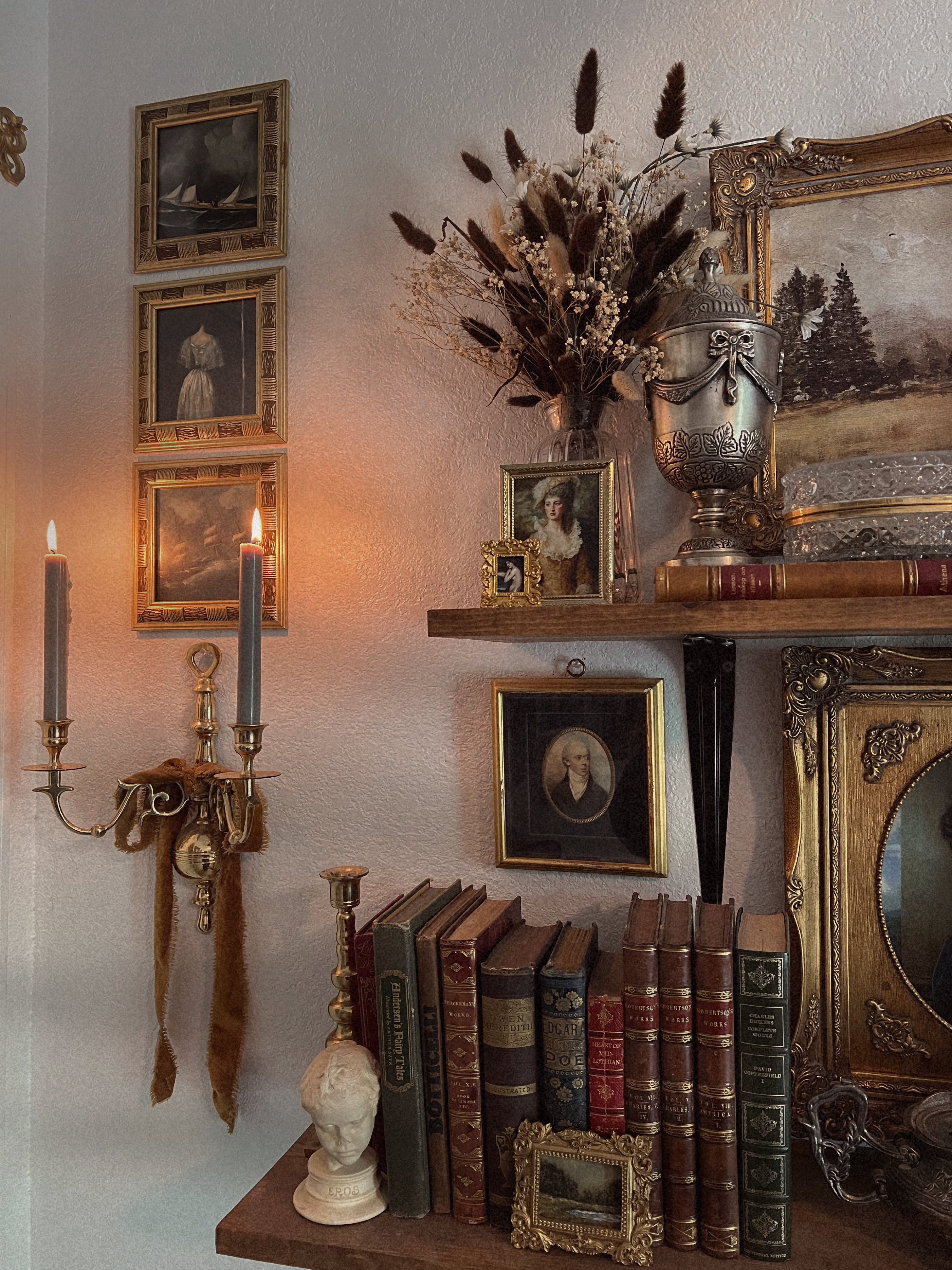 Frames & Art – AlaskanJune